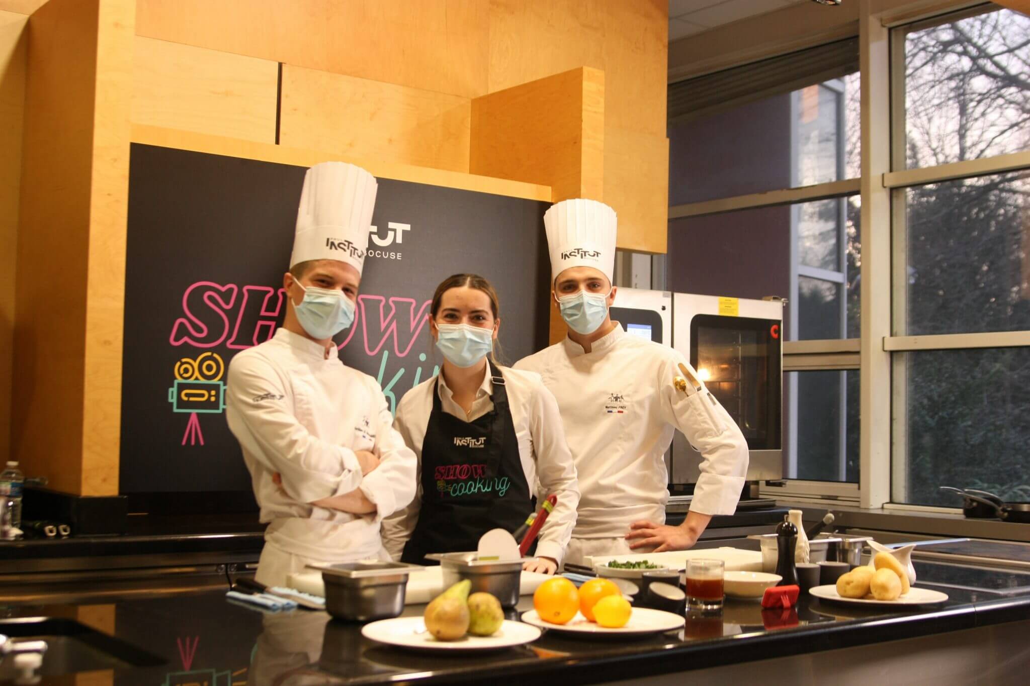 "Show Cooking", a culinary programme presented by students, for ...